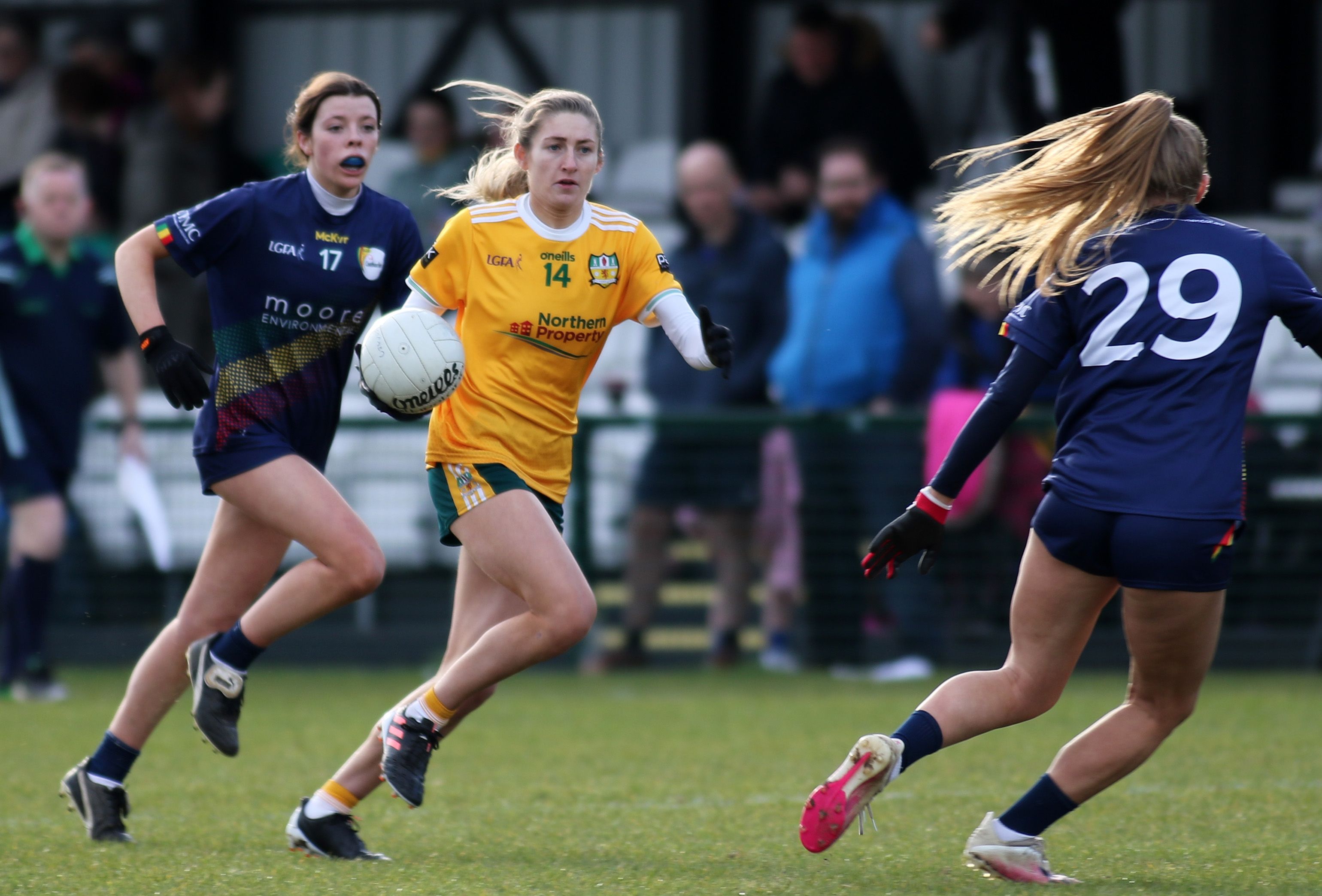 LGFA: Antrim crush Carlow to storm into League semi-final