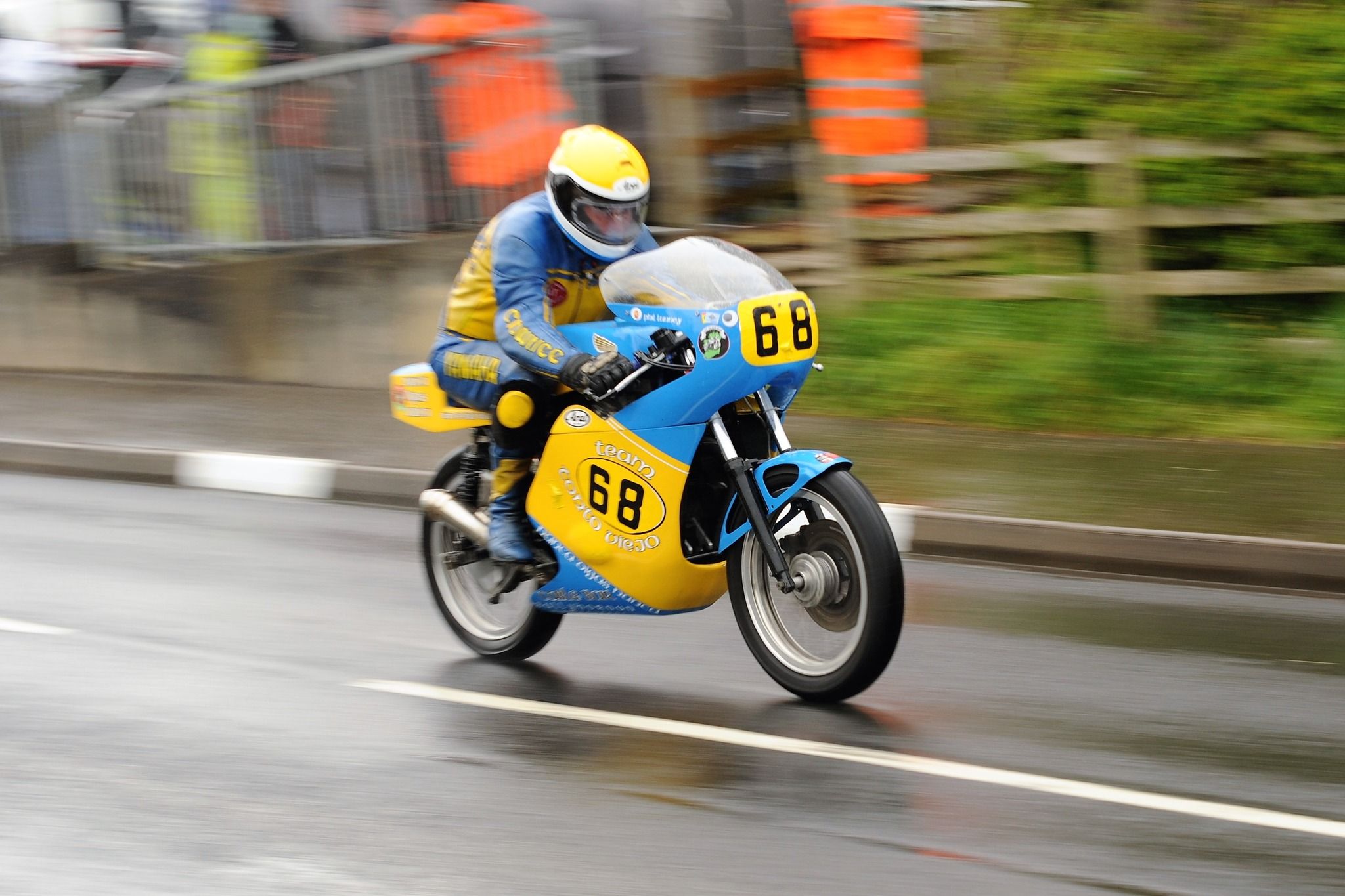 At 75 Phil sets his sights on the Isle of Man