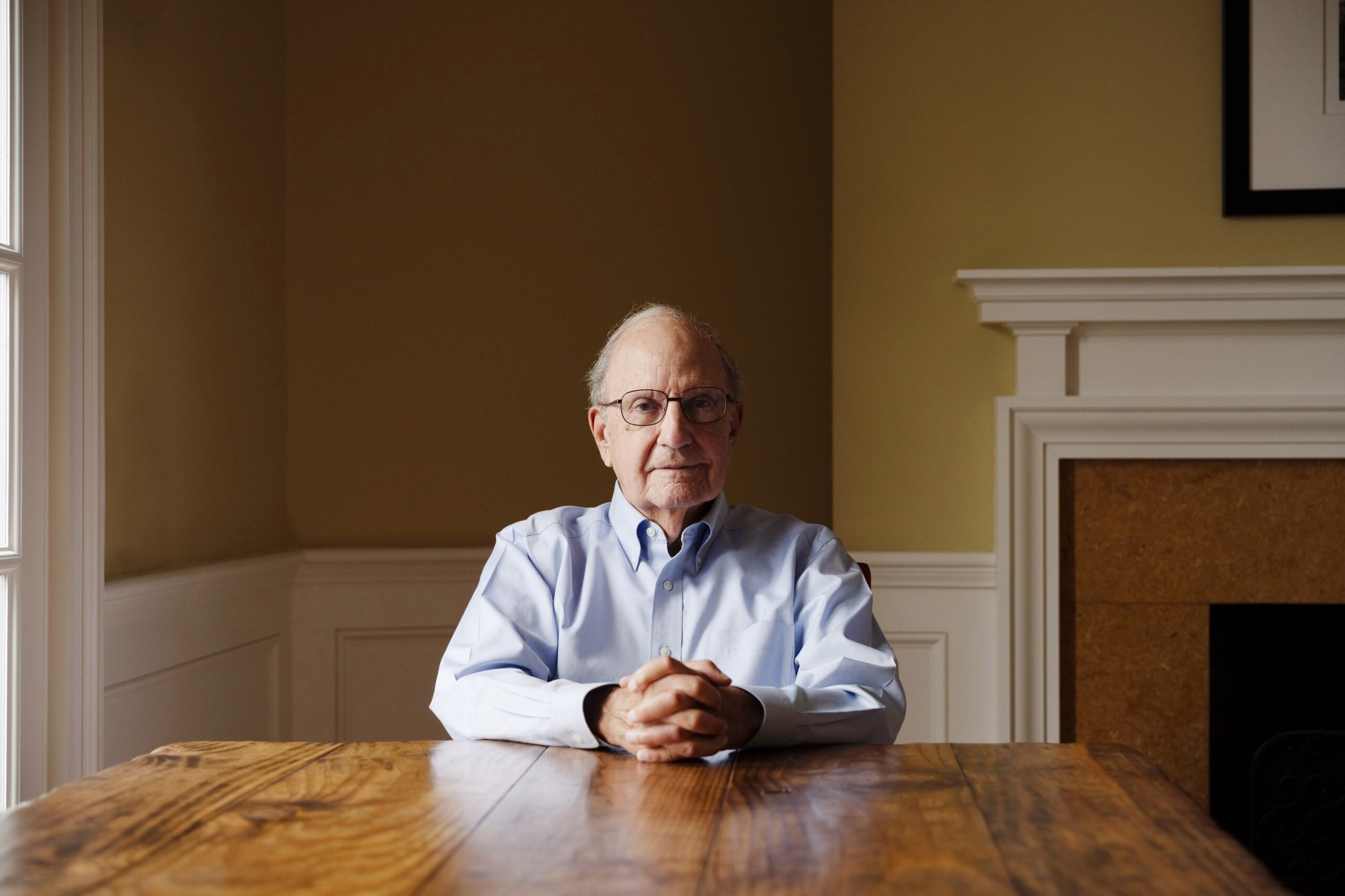 THE NEGOTIATOR: Documentary on Senator George Mitchell to screen in Belfast tonight